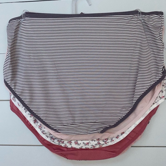 Laura Ashley | Intimates & Sleepwear | Laura Ashley Everyday Briefs ...